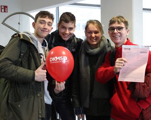 Gemeinsam sind wir stärker: Werde Lebensspender mit der DKMS!