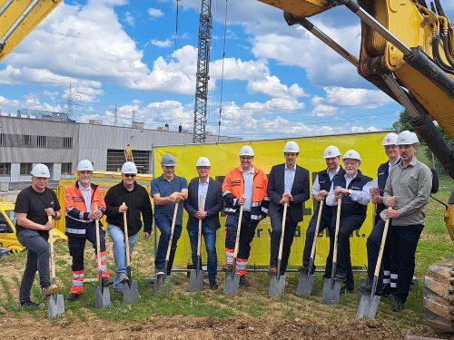 Spatenstich für die neue Rettungswache der Malteser in Magstadt