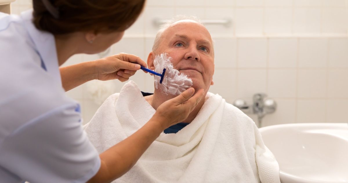 Körperpflege und Hygiene im Alter